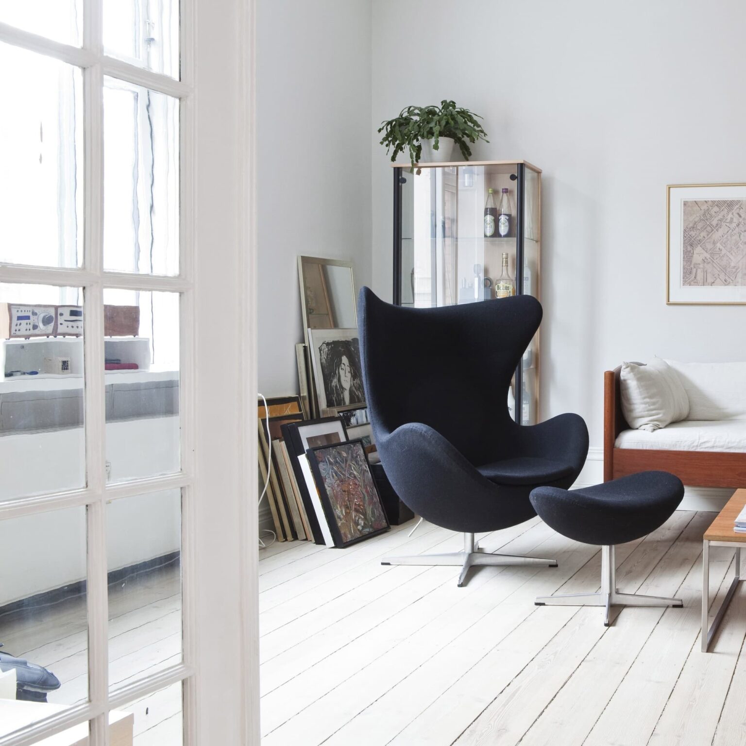 7 Poltronas de Designers Famosos, Saiba onde Utilizá-las